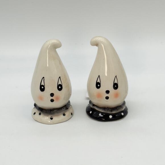 johanna parker | Kitchen | Johanna Parker Black White Halloween Ghost ...